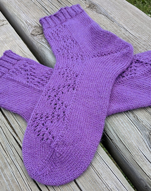Ravelry: Flutterby Wings pattern by At The End of My Skein