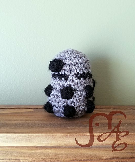Ravelry: Mini Dalek pattern by Erin Shirley