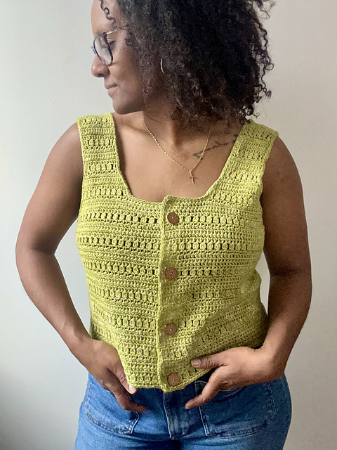 Ravelry: Acacia Vest pattern by Audrey Trecasse