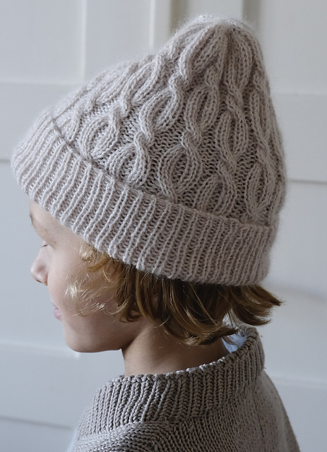 Ravelry: Edvins Beanie pattern by Auguste Knit