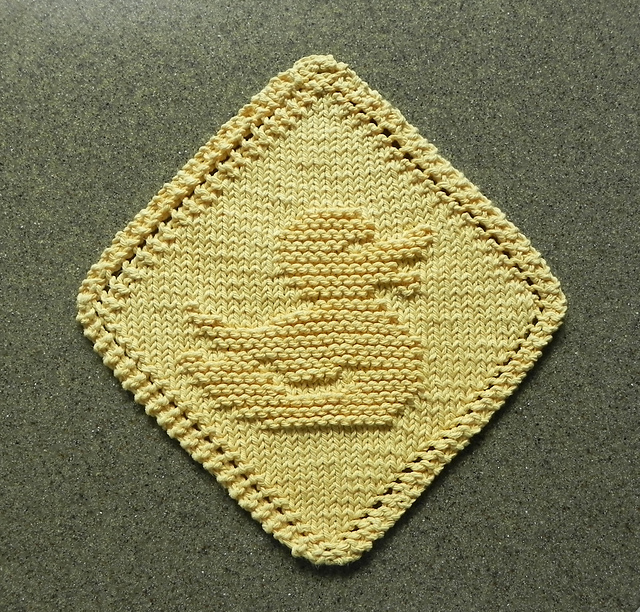 Ravelry: Diagonal Rubber Duck pattern by Aunt Susan