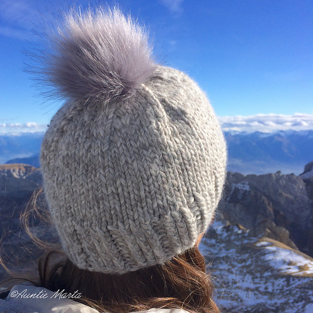 Ravelry: Mountain top pattern by Auntie Marta Studio