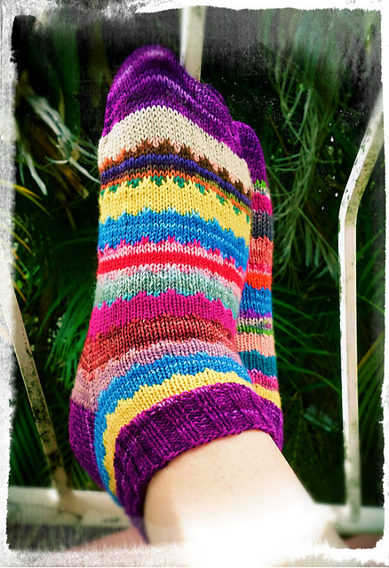 Ravelry: Molly's Magical Socks pattern by Rachael Tobin