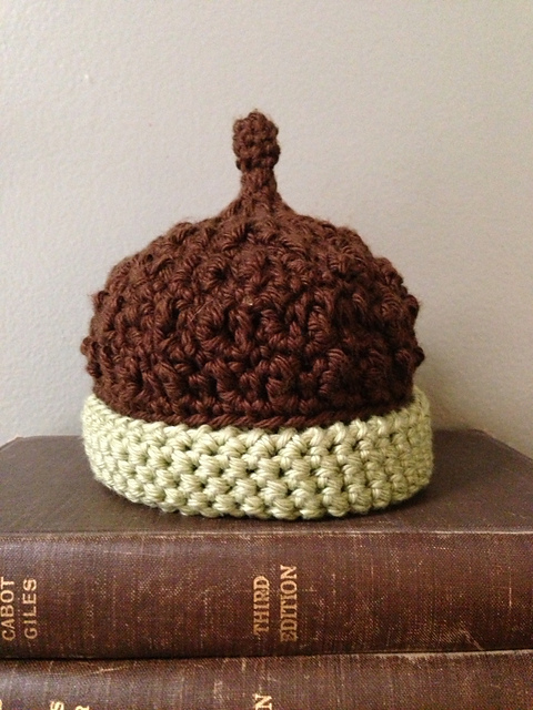 Ravelry: Autumn Acorn Hat pattern by Autumn Hopkins