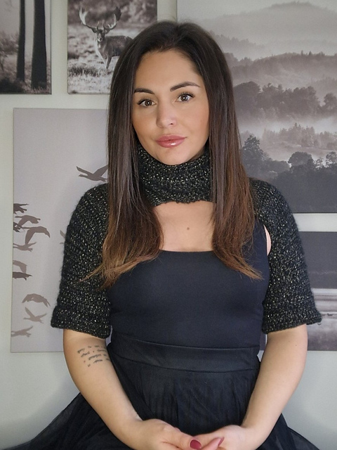 Ravelry: The Amore Bolero pattern by Tsvetomira Ruskova