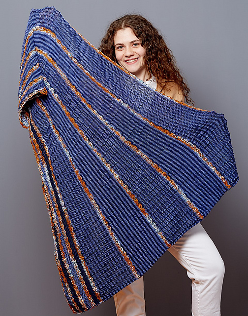 Ravelry: Piknik Shawl pattern by Catherine Salter Bayar