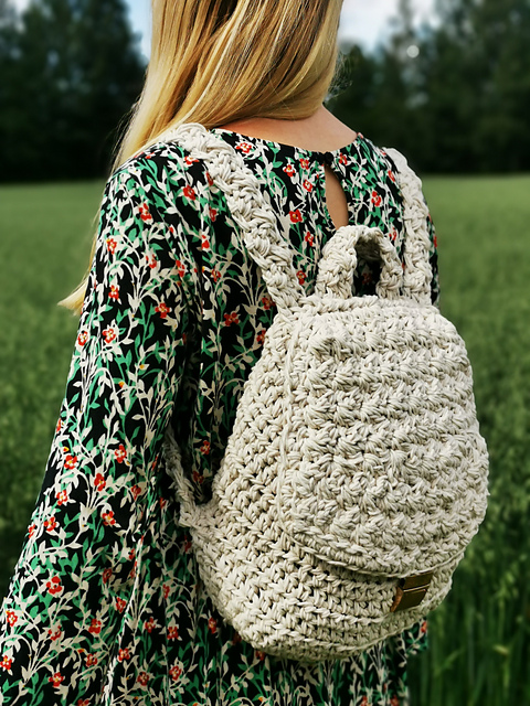 Ravelry: Everyday Backpack pattern by Ayo.loops
