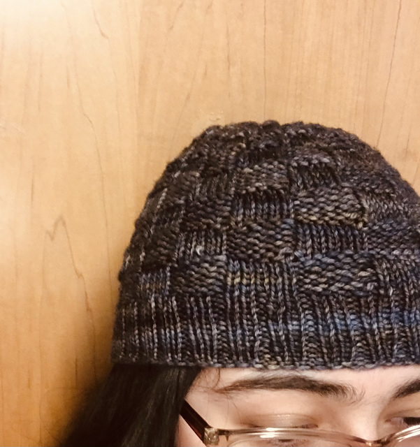 Ravelry: Fitted Checkered Hat pattern by Velvet Knitting