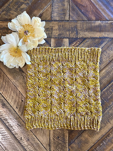 Ravelry: The Phoenix Cowl pattern by BKnitsHandmade