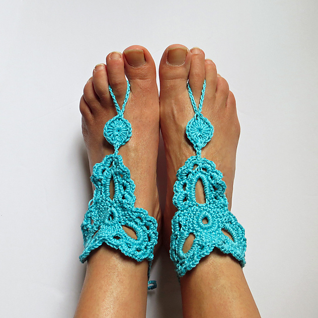 Ravelry: Soleil Barefoot Sandals pattern by Bernadette Prokopetz