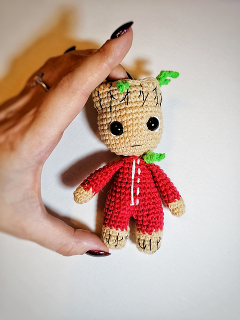Ravelry: Amigurumi little Groot pattern by Alexandra Razinkova