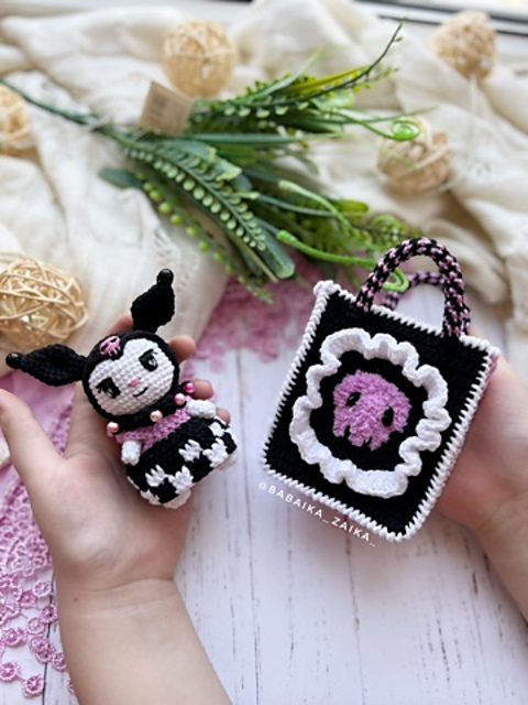 Ravelry: Kuromi pattern by Alexandra Razinkova