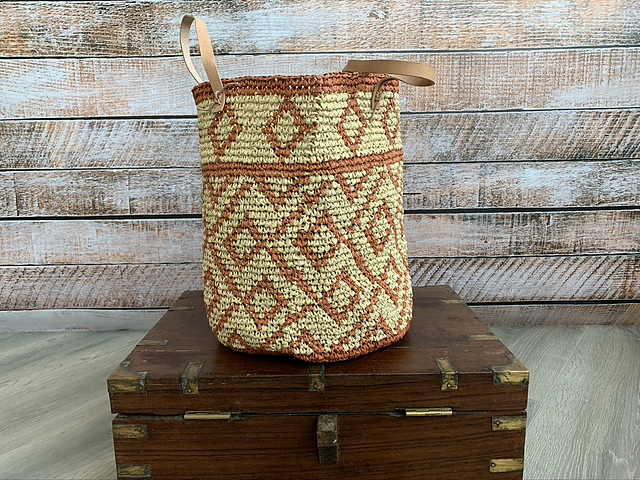 Ravelry: Selina Bag pattern by Babette Ulmer