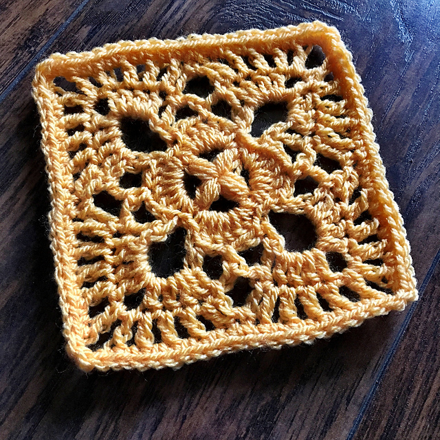 Ravelry: Rose Square pattern by Rachele Carmona