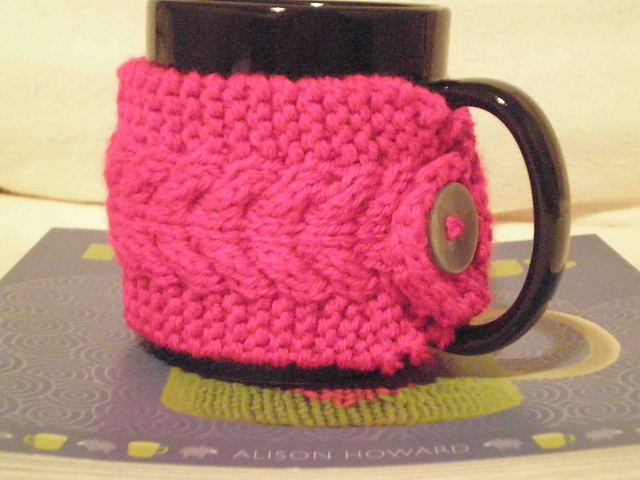 Ravelry: Herringbone Cable pattern by Alison Howard