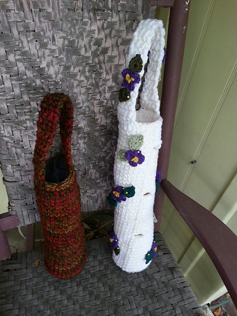 Ravelry: Crocheted Hanging Plant Pouch pattern by Mary L. Wise