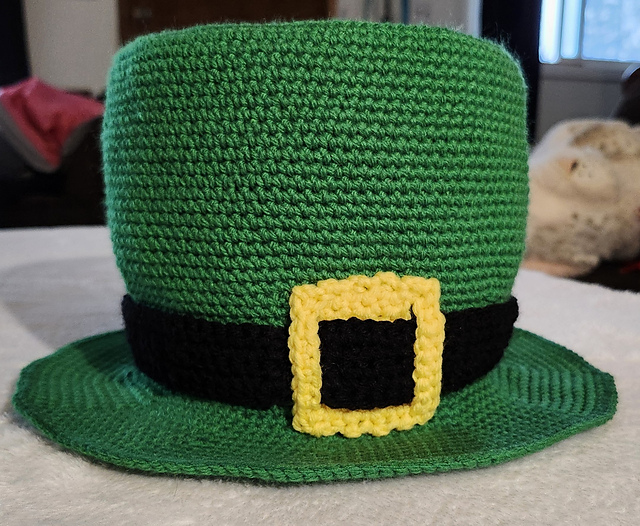 Ravelry: Leprechaun Hat pattern by Sarah Brewer