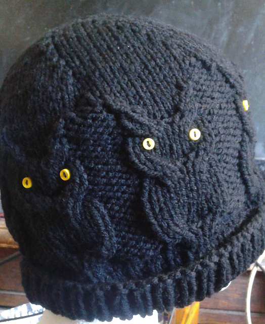 Ravelry: 7 owl beanie pattern by Barbra Szabrowicz