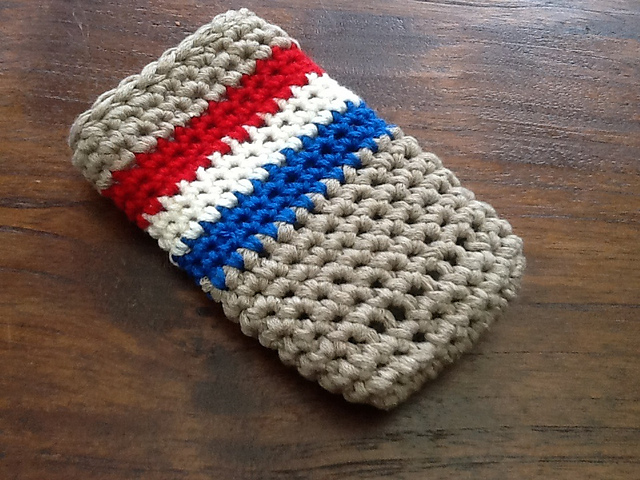 Ravelry: Barbarazz's Dutch mailbag phone cozy