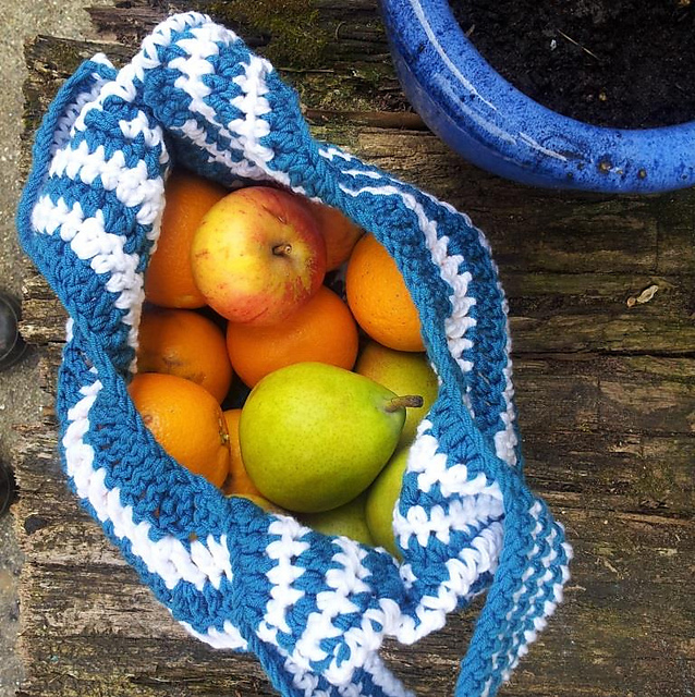 Ravelry: Aunty Dollie Bag pattern by Dedri Uys