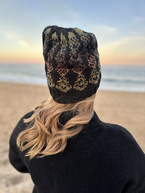 Ravelry: Hopsy Daisy pattern by Beach House Knits