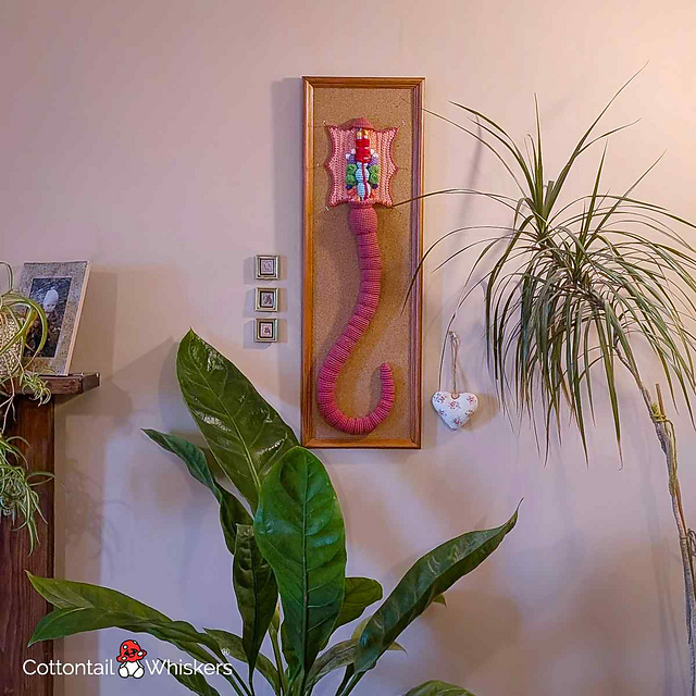 Ravelry: Earthworm Dissection pattern by Bea King