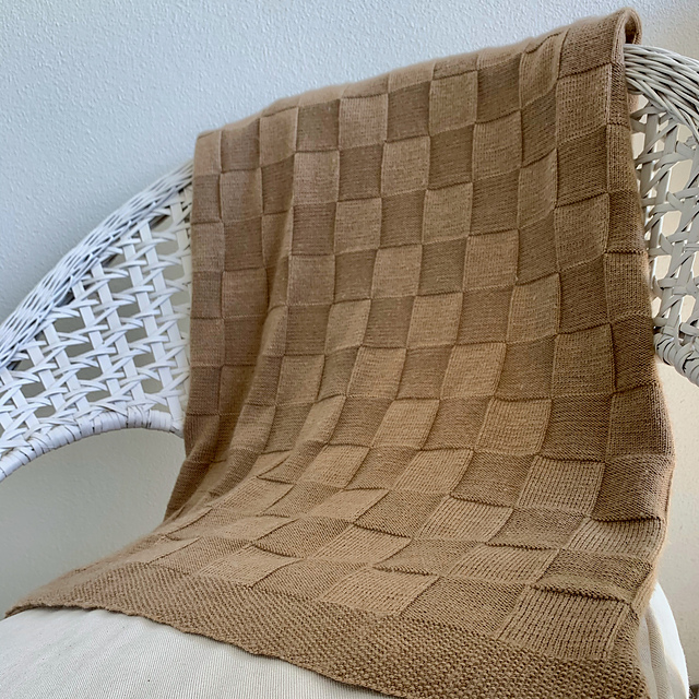 Ravelry: Checkerboard Blanket Fingering pattern by Bea Naretto