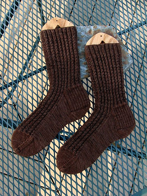 Ravelry: Franks Little Cables pattern by Linda Jo Park
