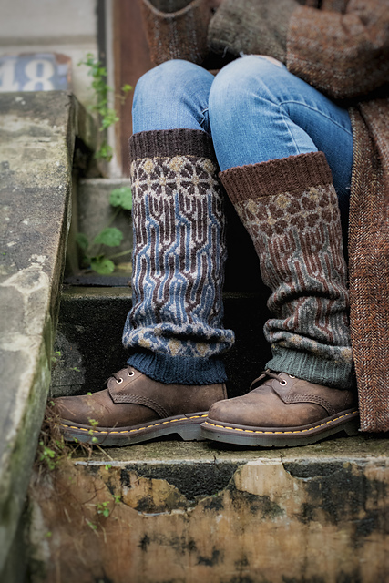 Ravelry: HANA Gaiters pattern by Beatrice Mase