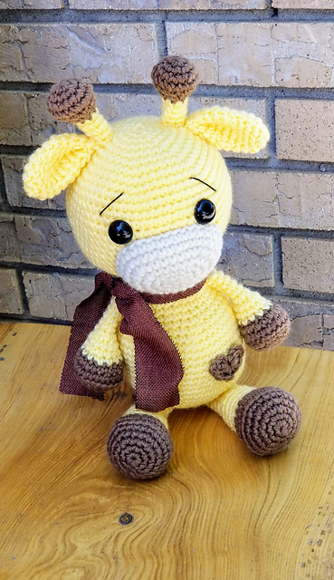 Ravelry: Cute Baby Giraffe pattern by Heather Kumpf
