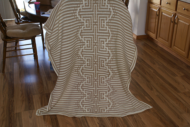 Ravelry: Center Motif pattern by Margret Willson