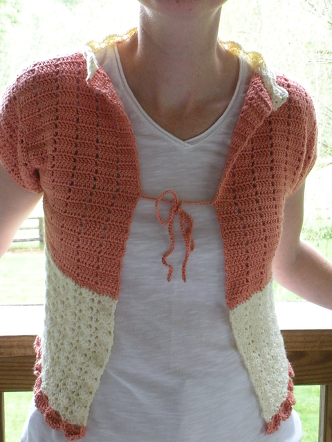 Ravelry: Scallop Jacket pattern by Darla Sims