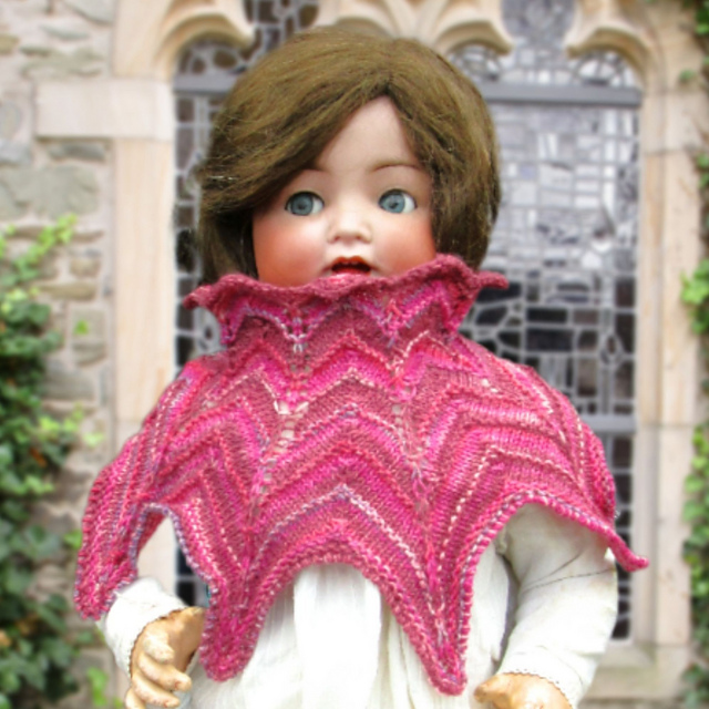 Ravelry: Dragon Cowl Kids pattern by Beyenburgerin Design
