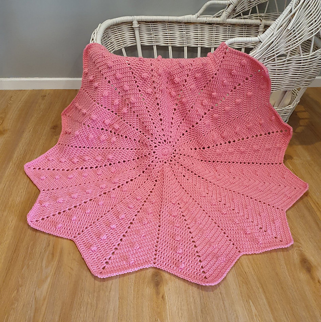 Ravelry: Starbella pattern by Belinda Cardwell