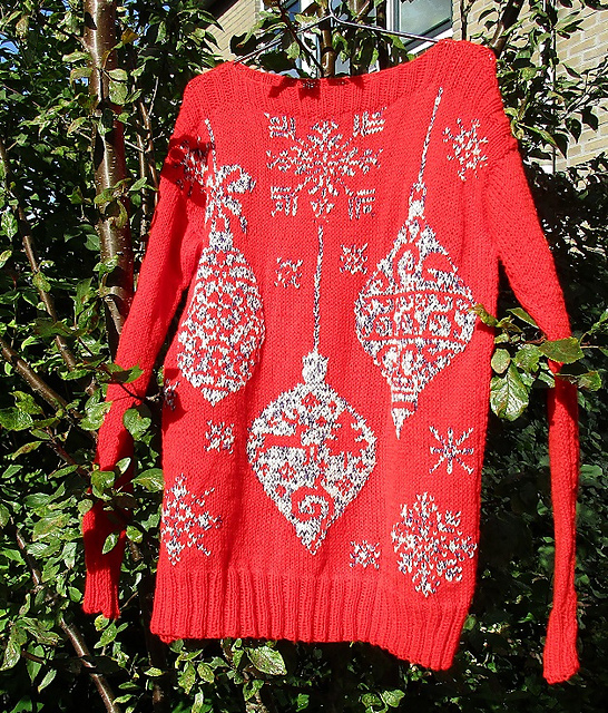 Ravelry: Christmas Sweater 1 pattern by Bianca Boonstra
