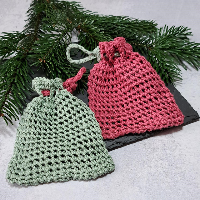 Ravelry: Einfaches Seifensäckchen pattern by Sylvia Scheibe