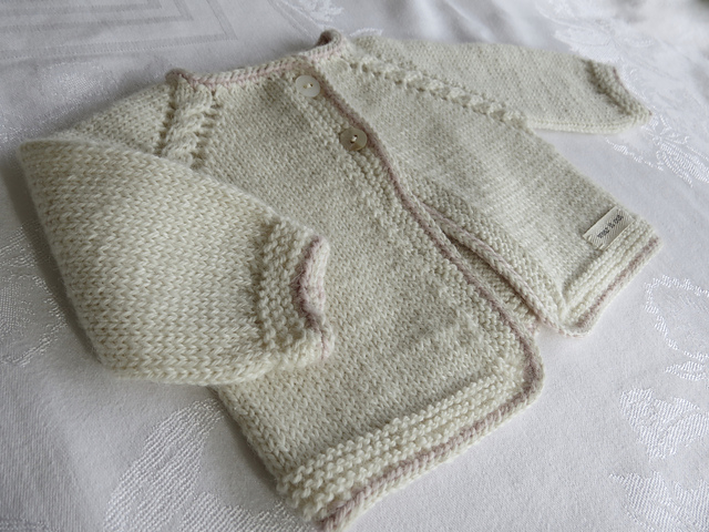 Ravelry: Monday pattern by Donna Higgins