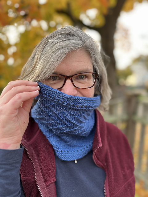 Ravelry: Ridge Trail Cowl pattern by Birch Tree Knits