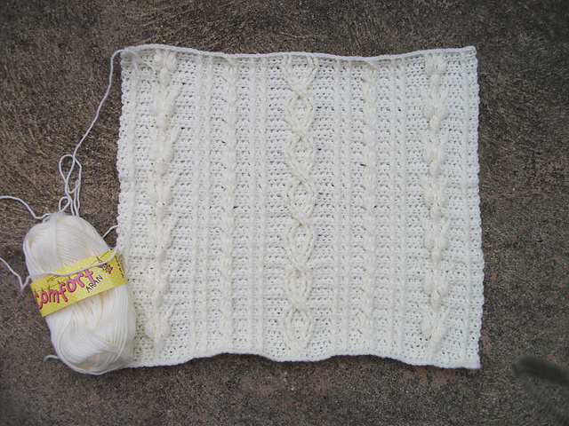 Ravelry: Birdlebee's Crochet Cable aran sweater