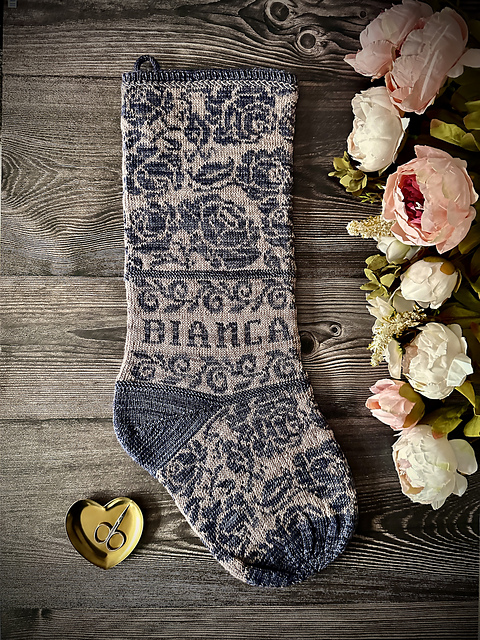Ravelry: No. 8 Christmas Roses Stocking pattern by Birdsong Designs