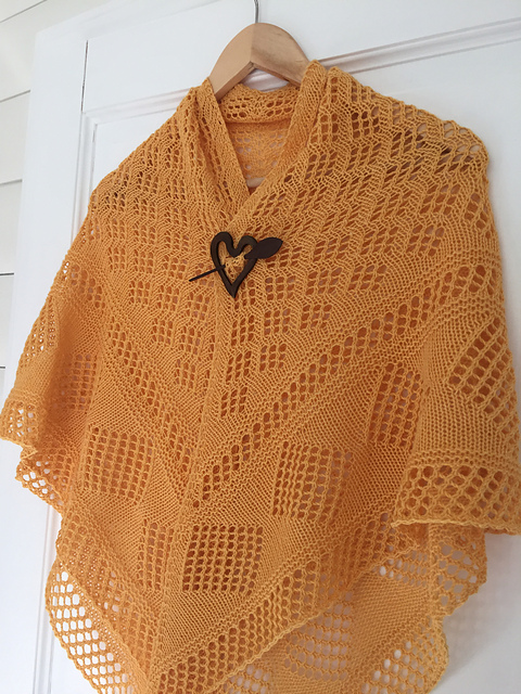 Ravelry: Shine Bright Diamond pattern by Bitta Mikkelborg