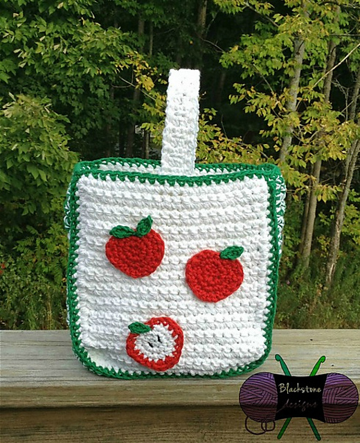 Ravelry: Apple Orchard Tote pattern by Sonya Blackstone