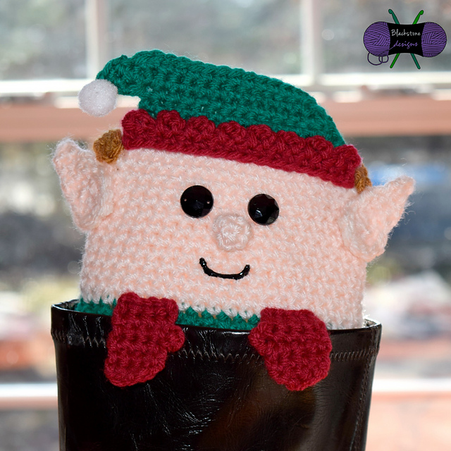 Ravelry: Peeping Elf Boot Cuffs pattern by Sonya Blackstone