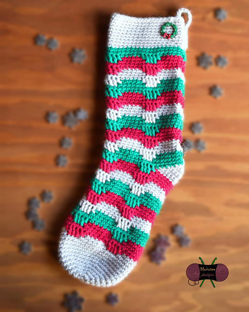Ravelry: Snowdrift Stocking pattern by Sonya Blackstone