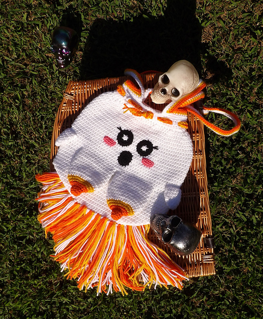 Ravelry: Ghost with Boobs Bag pattern by Krysta Mallory