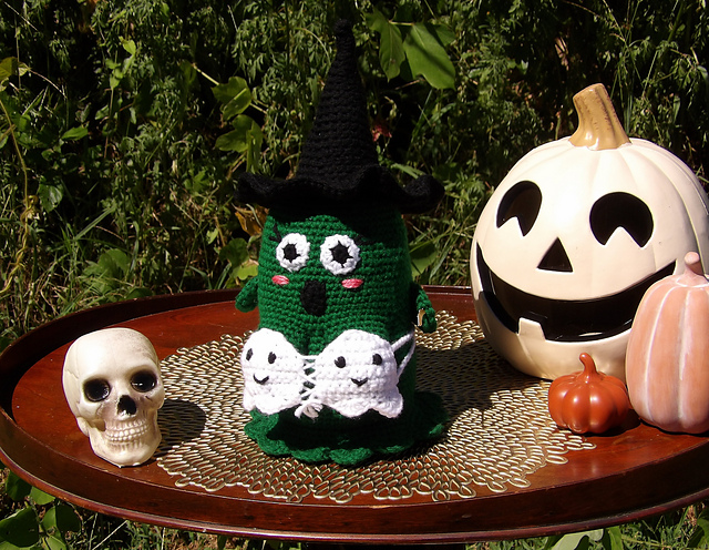 Ravelry: Witch Tiddy Ghost pattern by Krysta Mallory