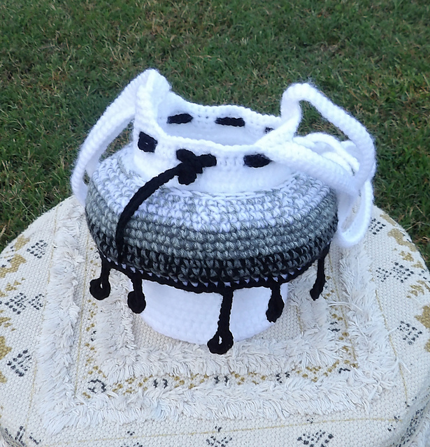 Ravelry: Ink Cap Mushroom Bags pattern by Krysta Mallory