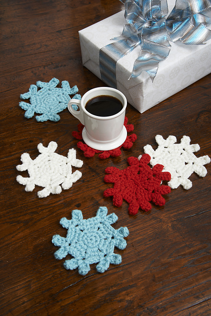 Ravelry: Snowflake Coasters pattern by Nancy Anderson