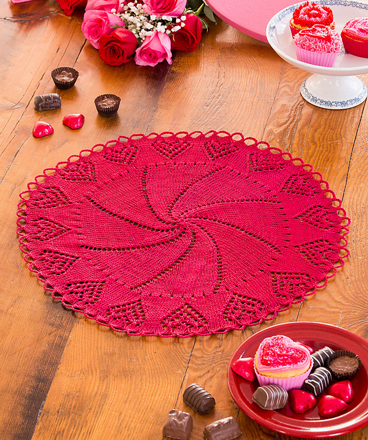 Ravelry: Valentine Heart Doily pattern by Nazanin S. Fard