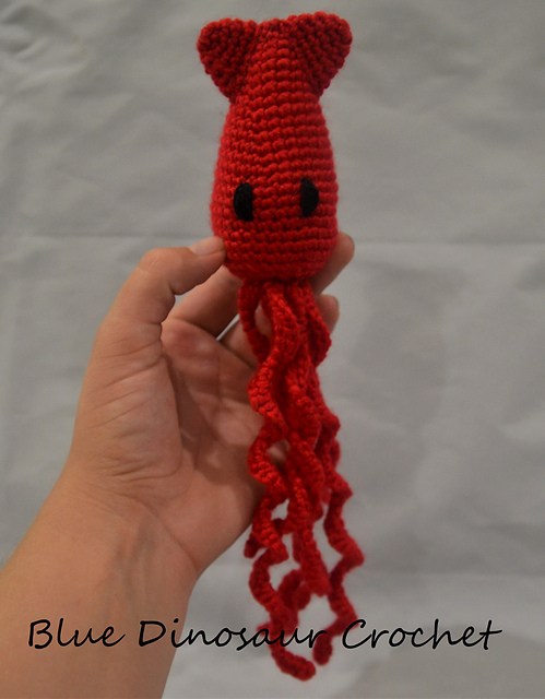 Ravelry: Carl the Colossal Squid pattern by Tara Roberts